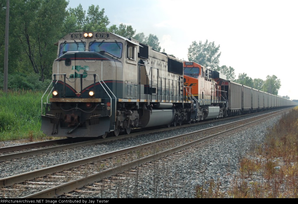BNSF 9716